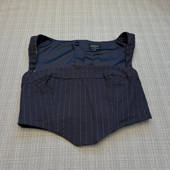 Bardot | Tops | Bardot Pinstripe Corset Top Xl Blue Sleeveless Zip Back ...